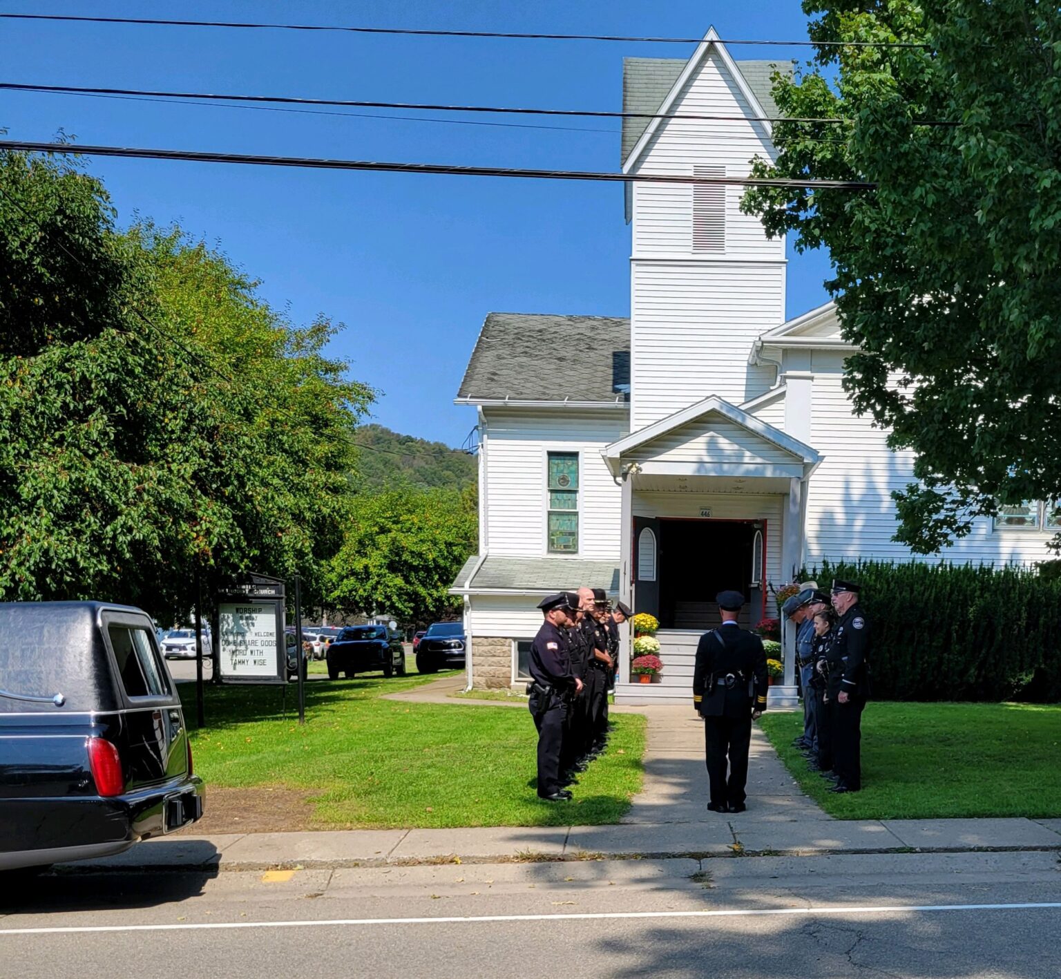 An emotional funeral service for Dan Howe, who served for over 50 years ...