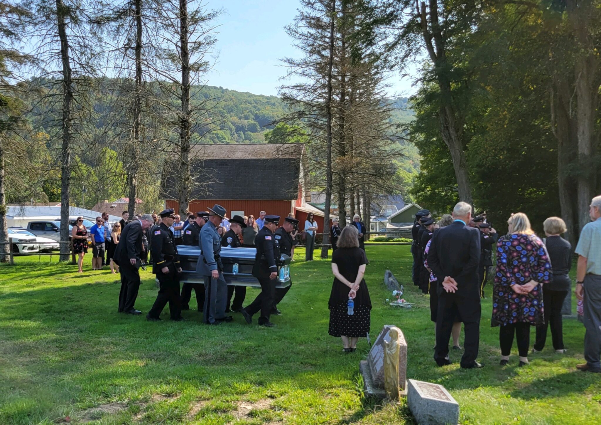 An emotional funeral service for Dan Howe, who served for over 50 years ...