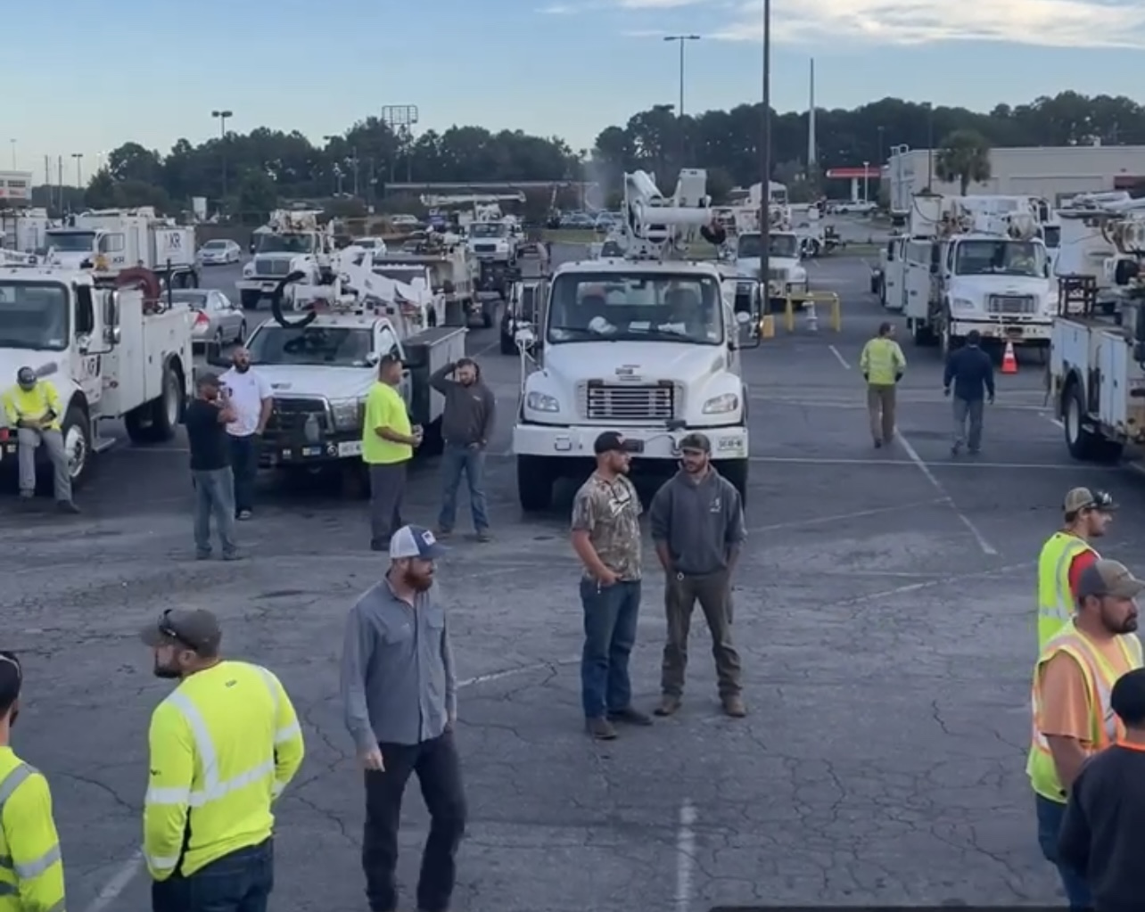 Over 100 local employees from KR Utilities of Cuba are in Florida to ...