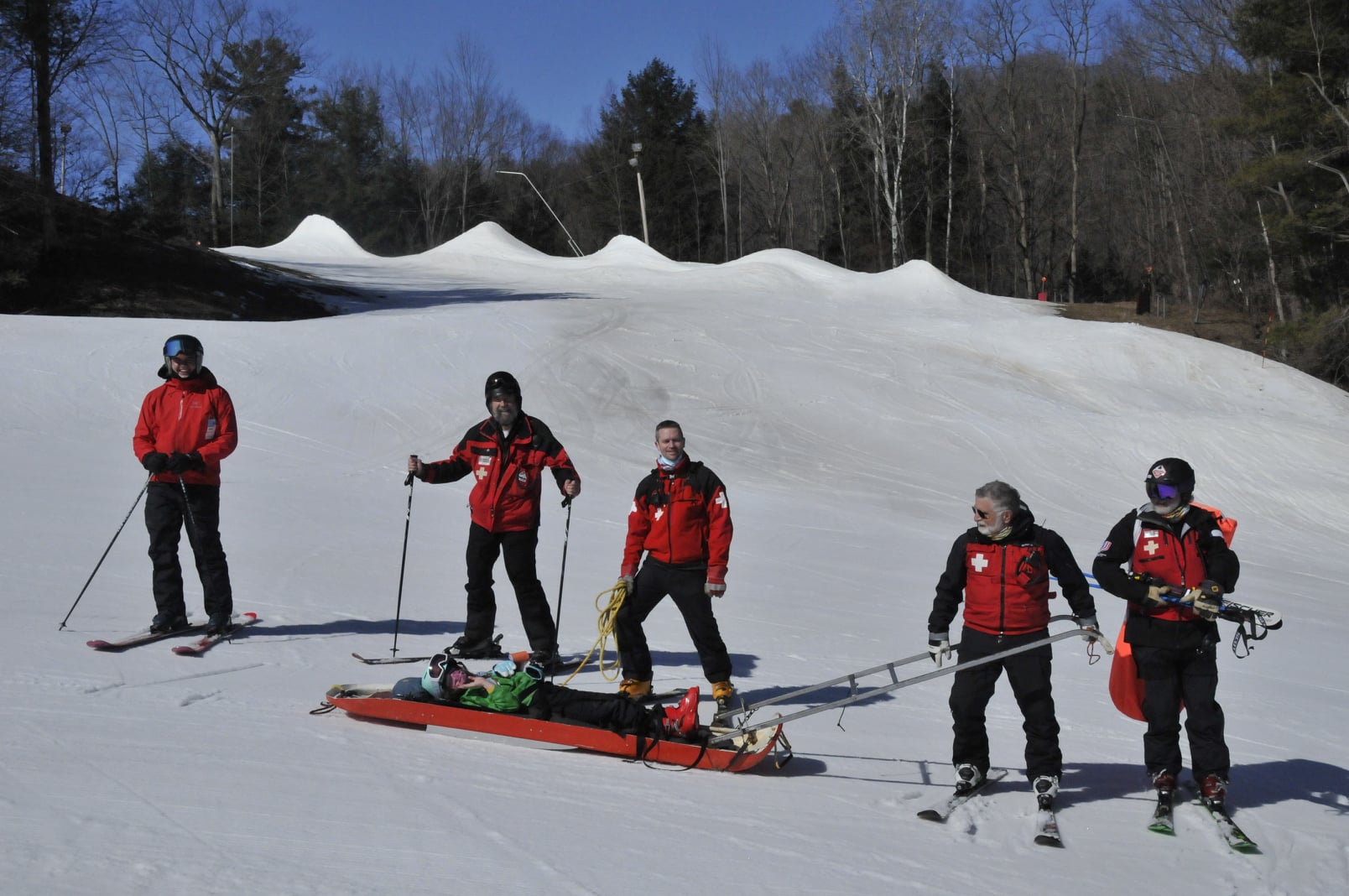 Nine Candidates join Swain Ski Patrol - THE WELLSVILLE SUN