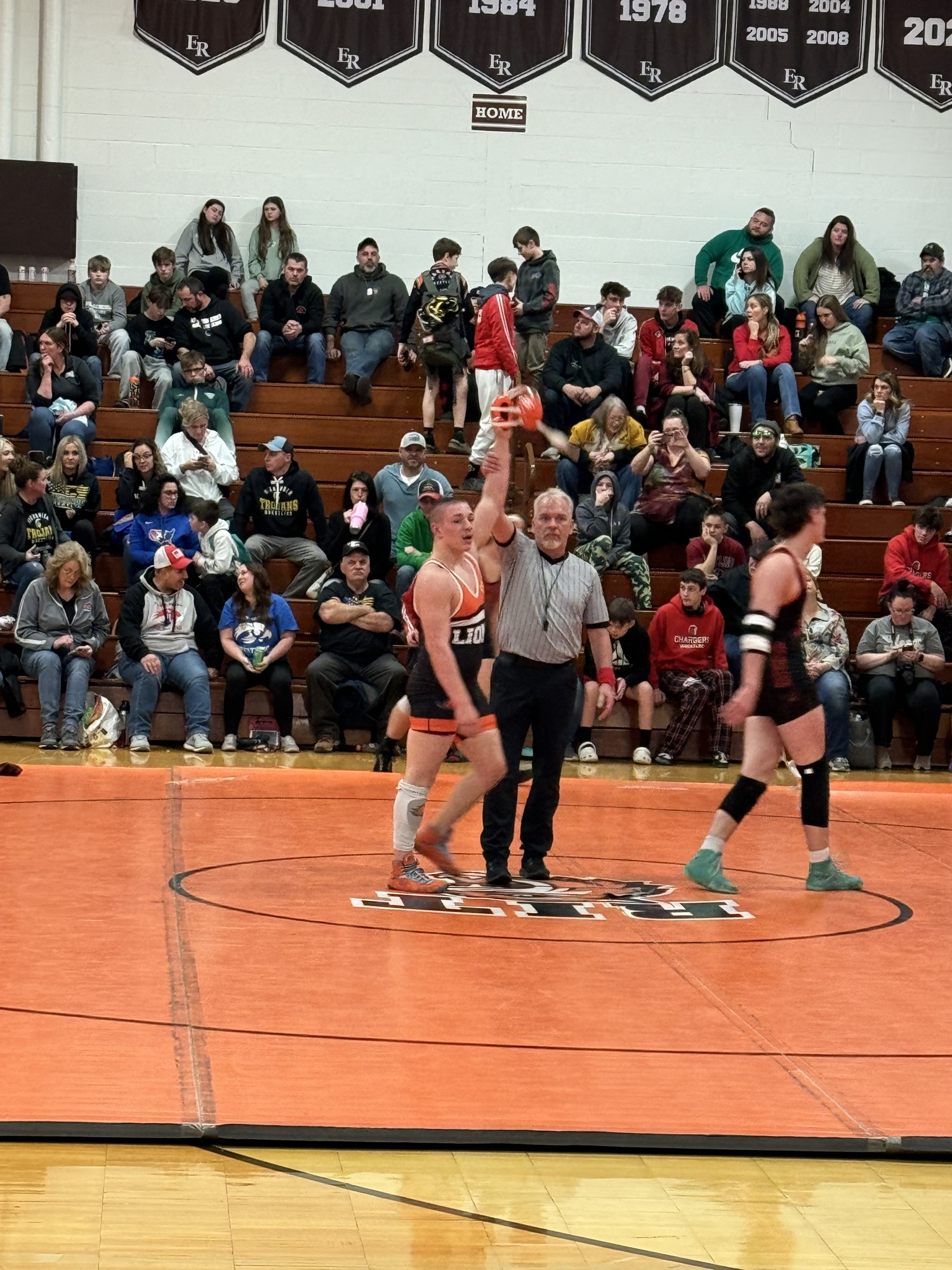 Wellsville Section V wrestling champions celebrated at dance, overcome ...