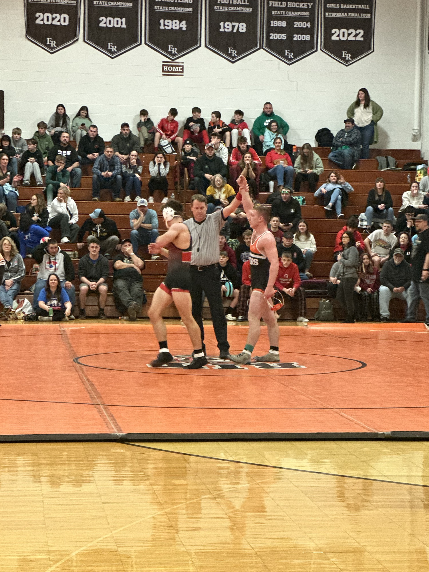 Wellsville Section V wrestling champions celebrated at dance, overcome ...