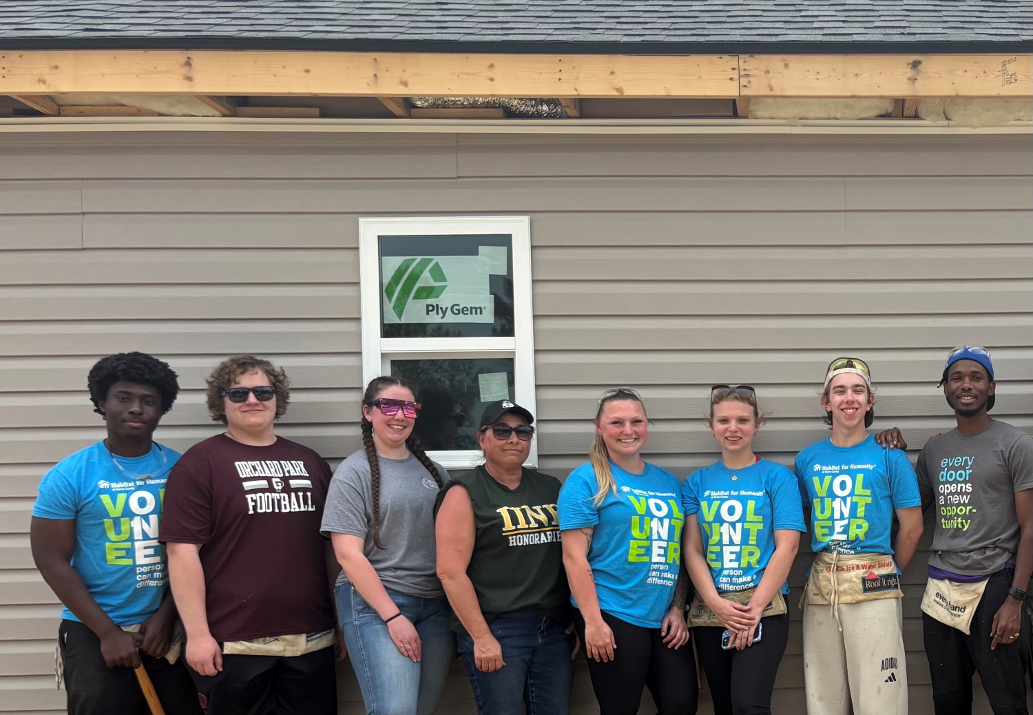 Alfred State Students spend spring break volunteering with Habit for ...