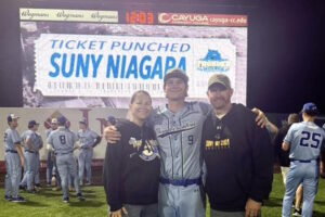 Vogel closes out Region III championship game, Niagara is off to the ...